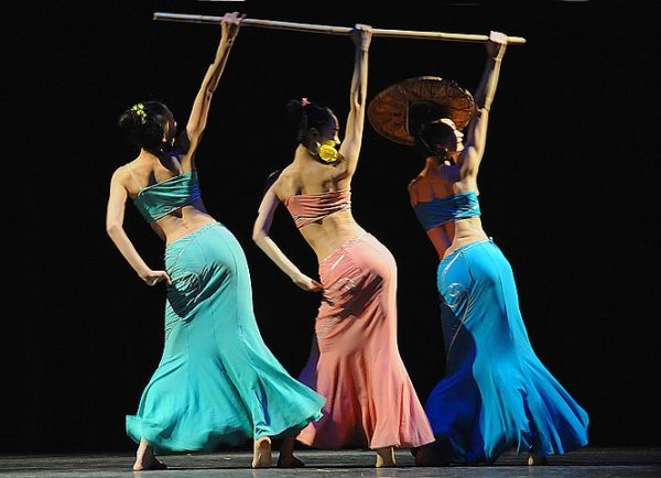 [UKCPA] Chinese folk dance “Dai Girl”‘ – UK China Performing Arts
